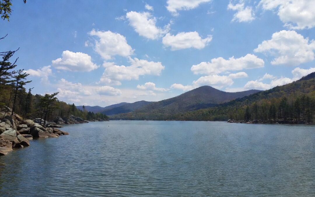Why Lake Keowee is One of the Best Places to Retire in the Southeast ...